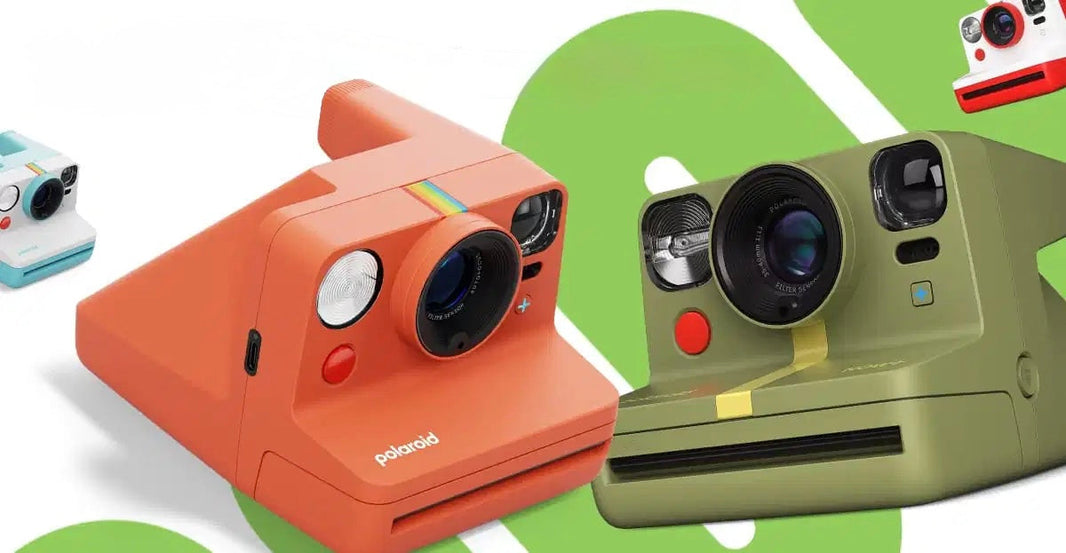 Which film cartridges should be used for a Polaroid camera?